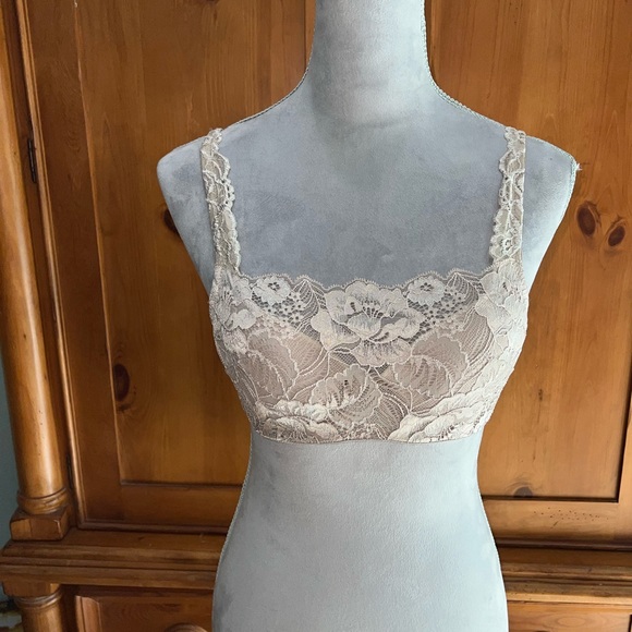 Soma | Intimates & Sleepwear | Soma Bra With Gorgeous Lace Overlay Sz ...
